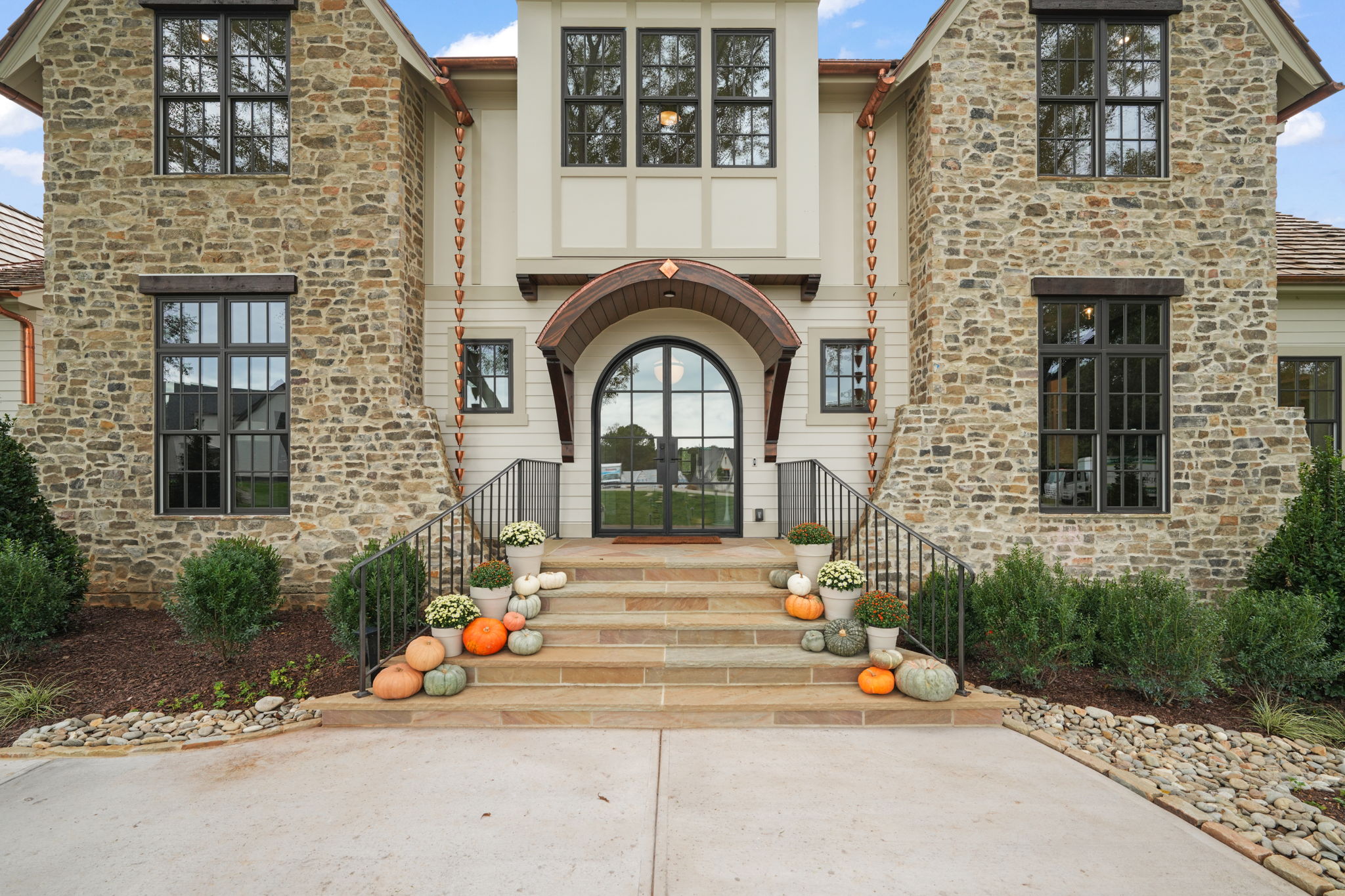 Gallery - Exteriors | Grand Highland Estates