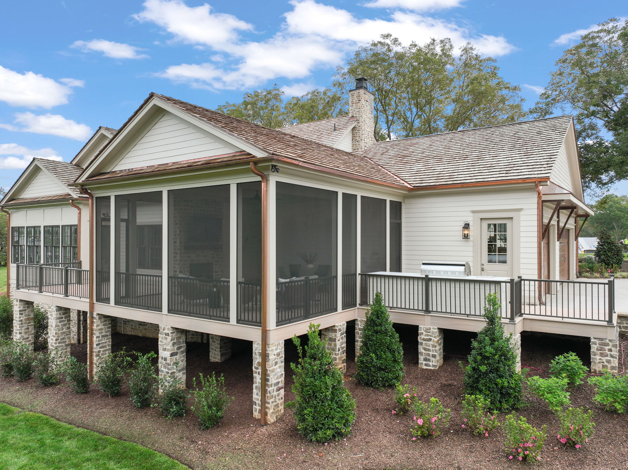 Gallery - Exteriors | Grand Highland Estates