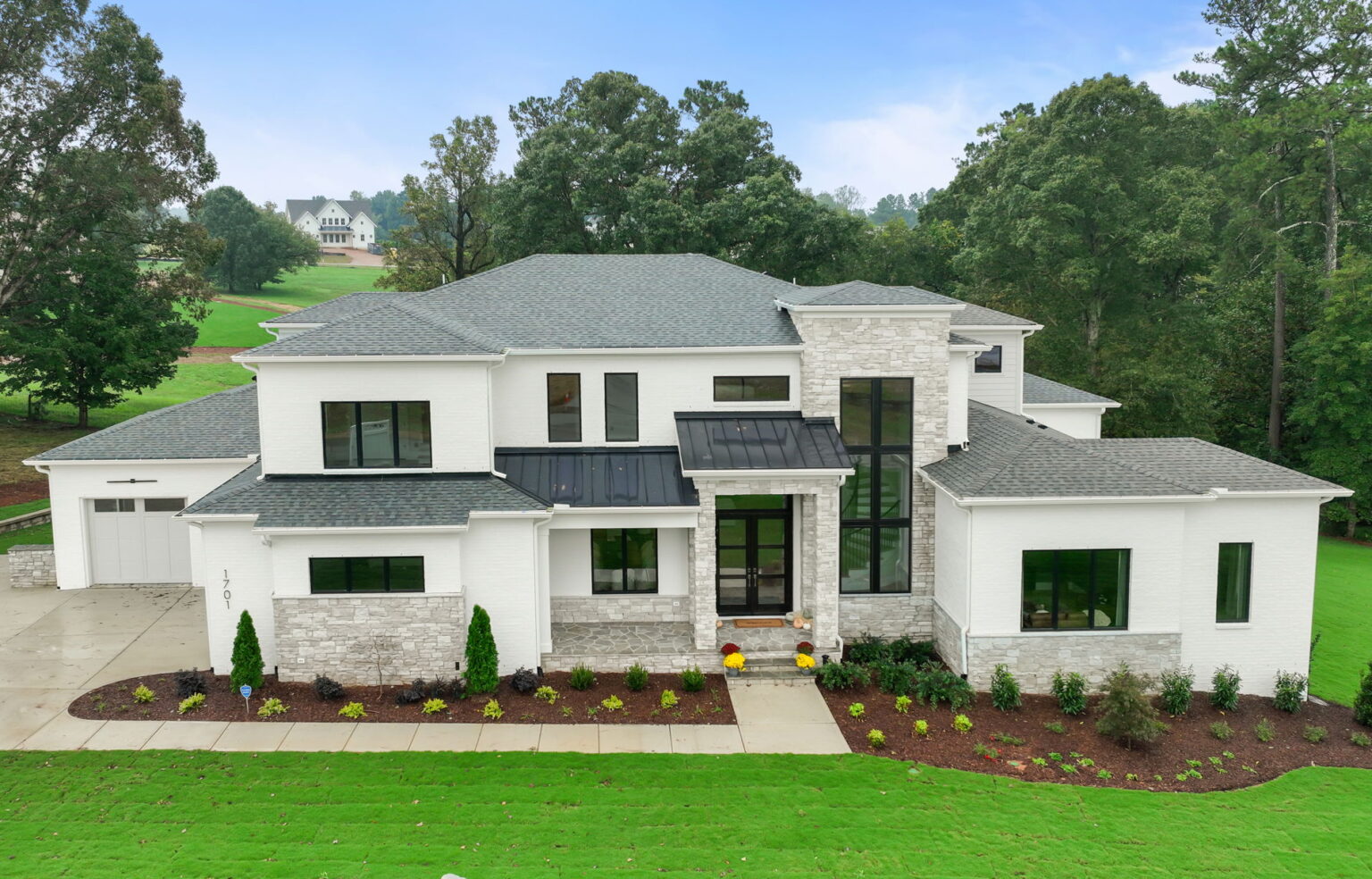 Gallery - Exteriors | Grand Highland Estates